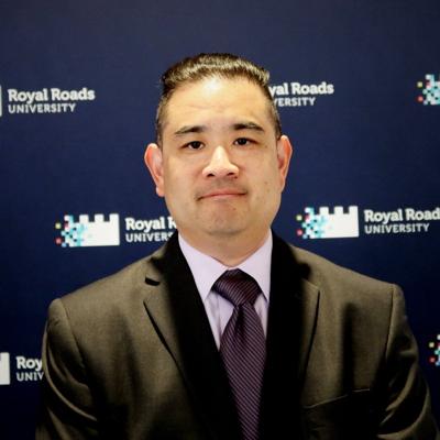 Richard C. - LinkedIn, Twitter