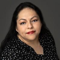 Yuritzi Vargas - Facebook, LinkedIn