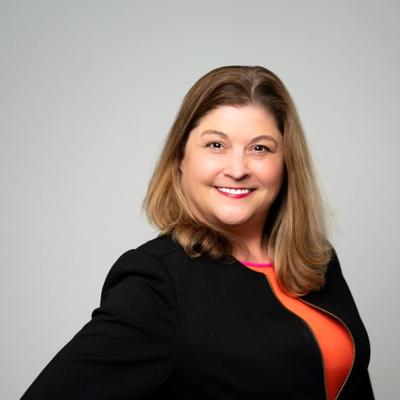 Teresa Rekieta, MBA - Facebook, LinkedIn, Twitter