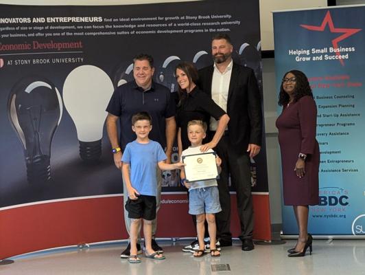 Stephen Hall - LinkedIn, Twitter