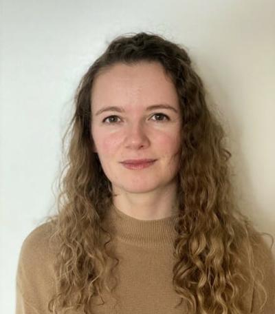 Chloe Hart - LinkedIn