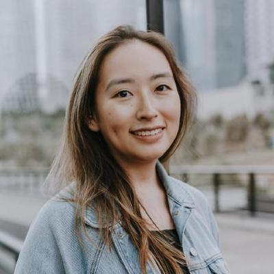 Angela W. - LinkedIn