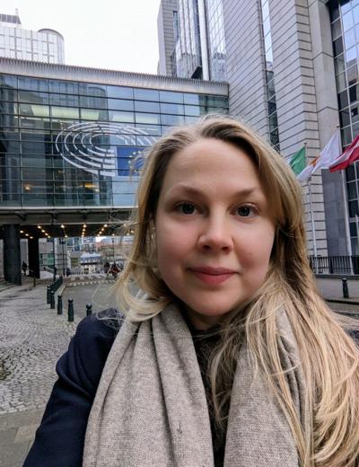 Annie Ross - LinkedIn