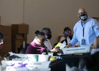 Danielle Suh - Facebook, LinkedIn