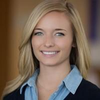 Nicole Halbeisen - Facebook, LinkedIn