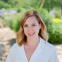 Leah Hunt-Hendrix - Facebook, LinkedIn, Twitter