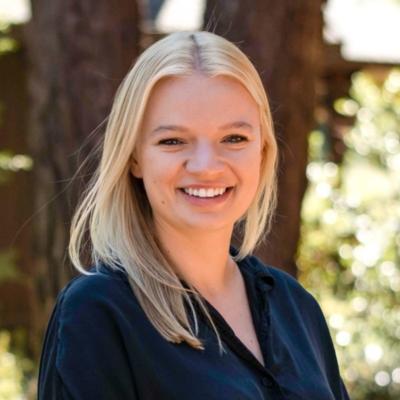 Hailey Miller - Facebook, LinkedIn