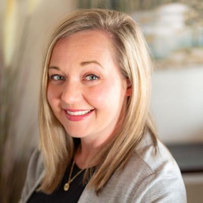 Kelly Marie Bryant - LinkedIn, Twitter