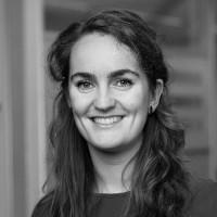 Laura Vester - Facebook, LinkedIn